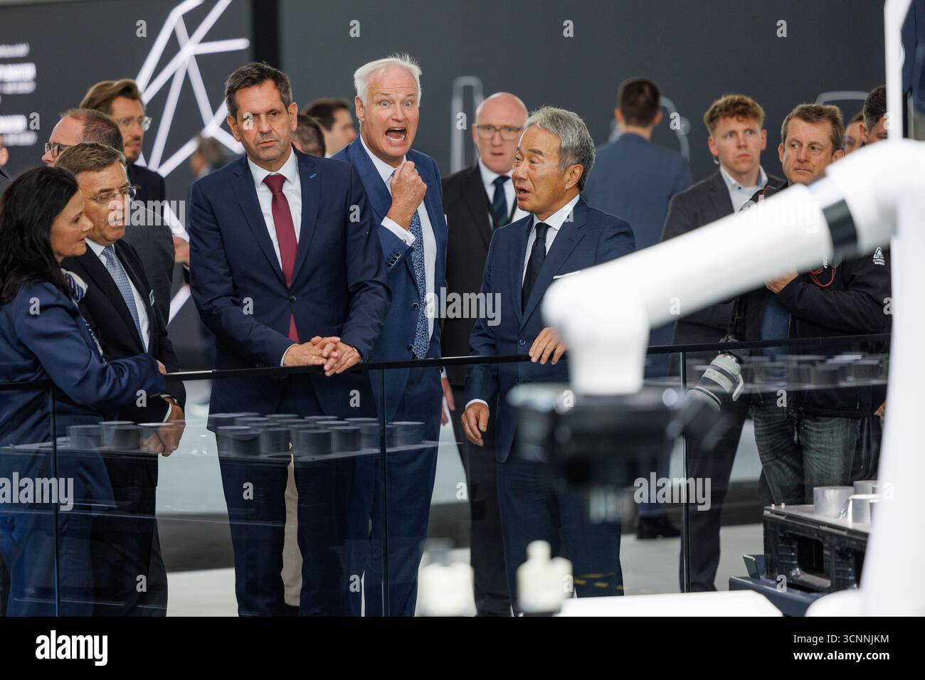 22 September 2025, Lower Saxony, Hanover: Gitta Connemann (CDU, l-r ...