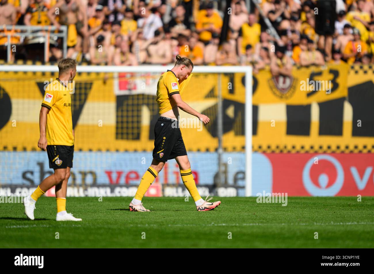 21 September 2025, Saxony, Dresden: Soccer: Bundesliga 2, Dynamo ...