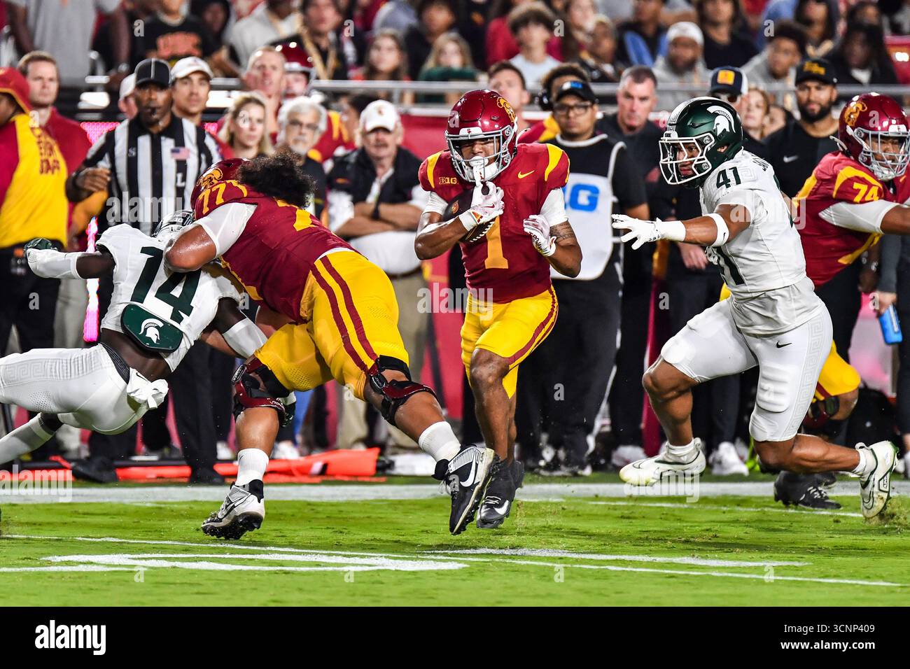 September 20, 2025 Los Angeles, CA.USC Trojans running back Eli Sanders ...