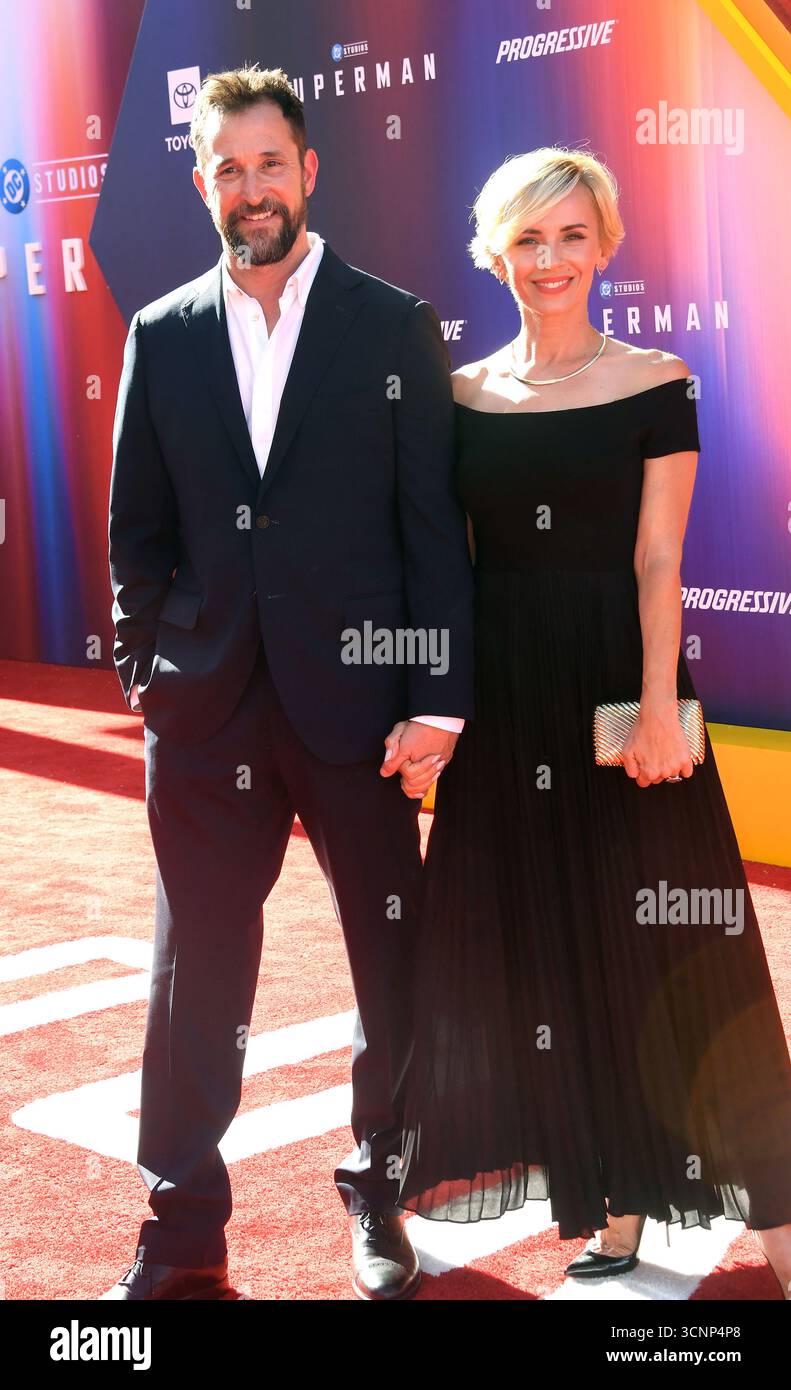 Actor Noah Wyle and wife/actress Sara Wells attend the Premiere of ...