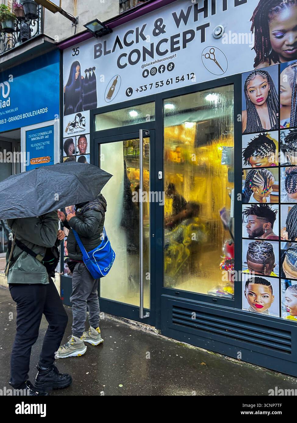African neighborhoods in paris hi-res stock photography and images - Alamy