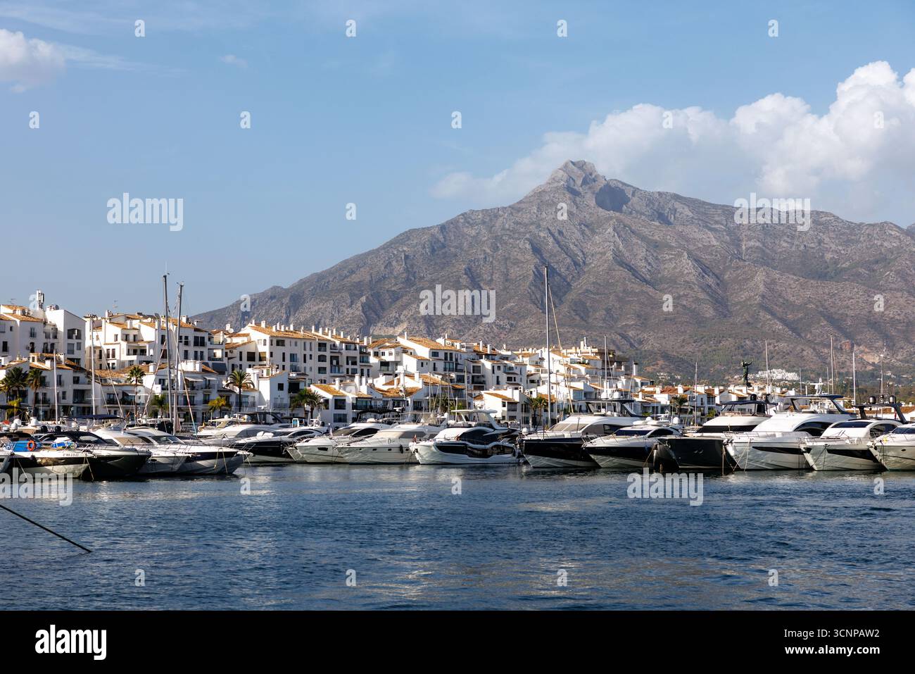 21 September 2025, Spain, Marbella: Numerous boats and yachts are ...