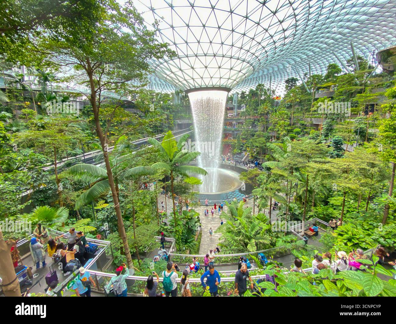 The "Changi Airport waterfall" is the world's tallest indoor waterfall ...