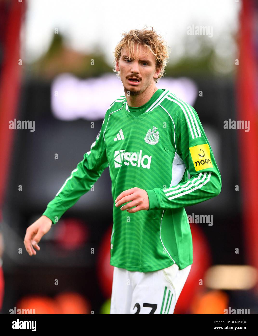 Nick woltemade of newcastle united hi-res stock photography and images ...