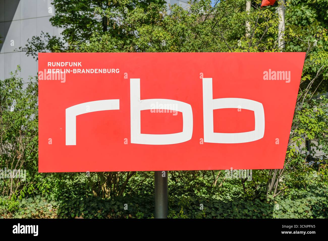 RBB, Logo am Sendezentrum, Rundfunk Berlin Brandenburg, Masurenallee ...