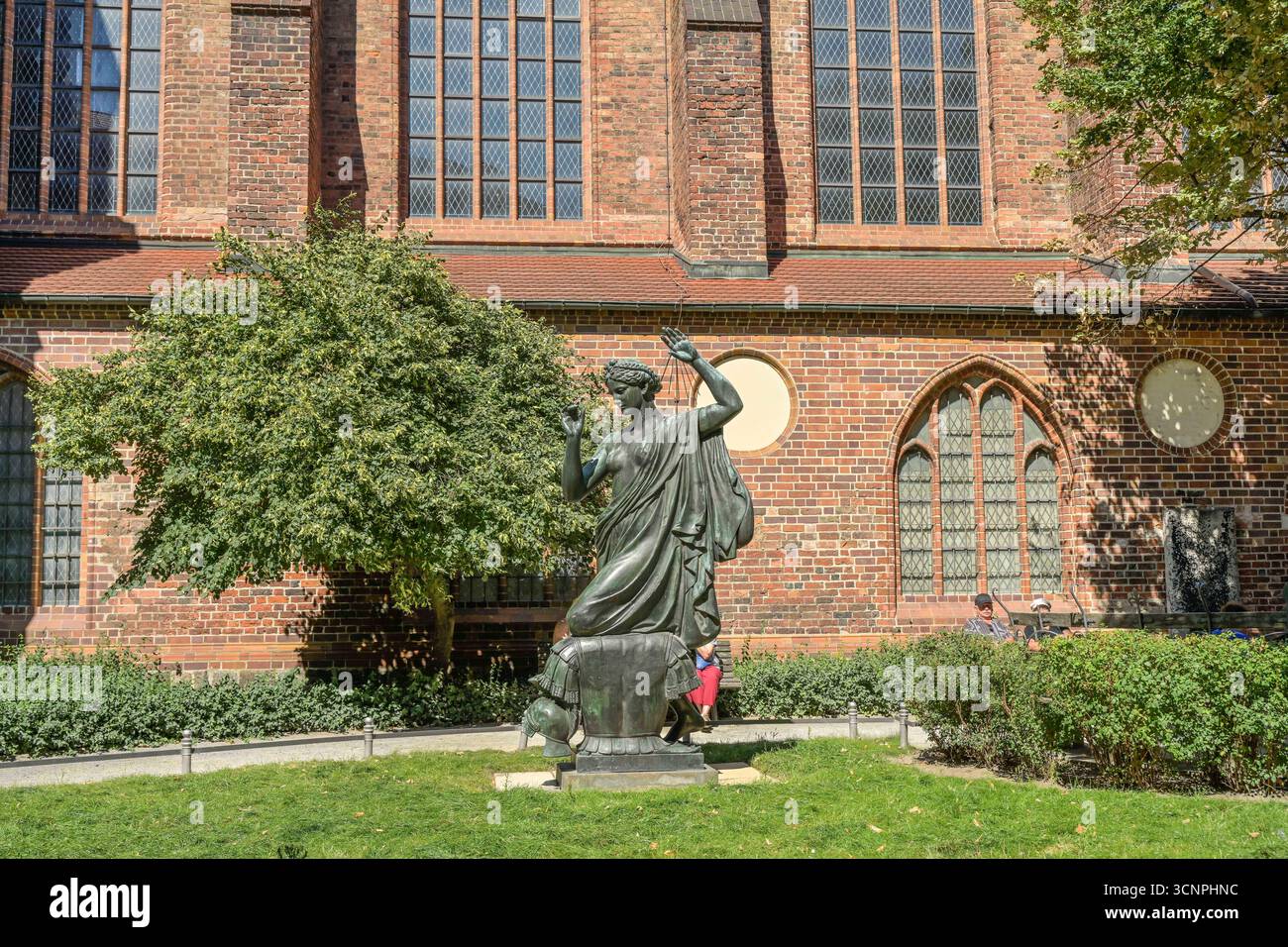 Klio die Muse der Geschichtsschreibung, Nikolaiviertel, Probststraße ...