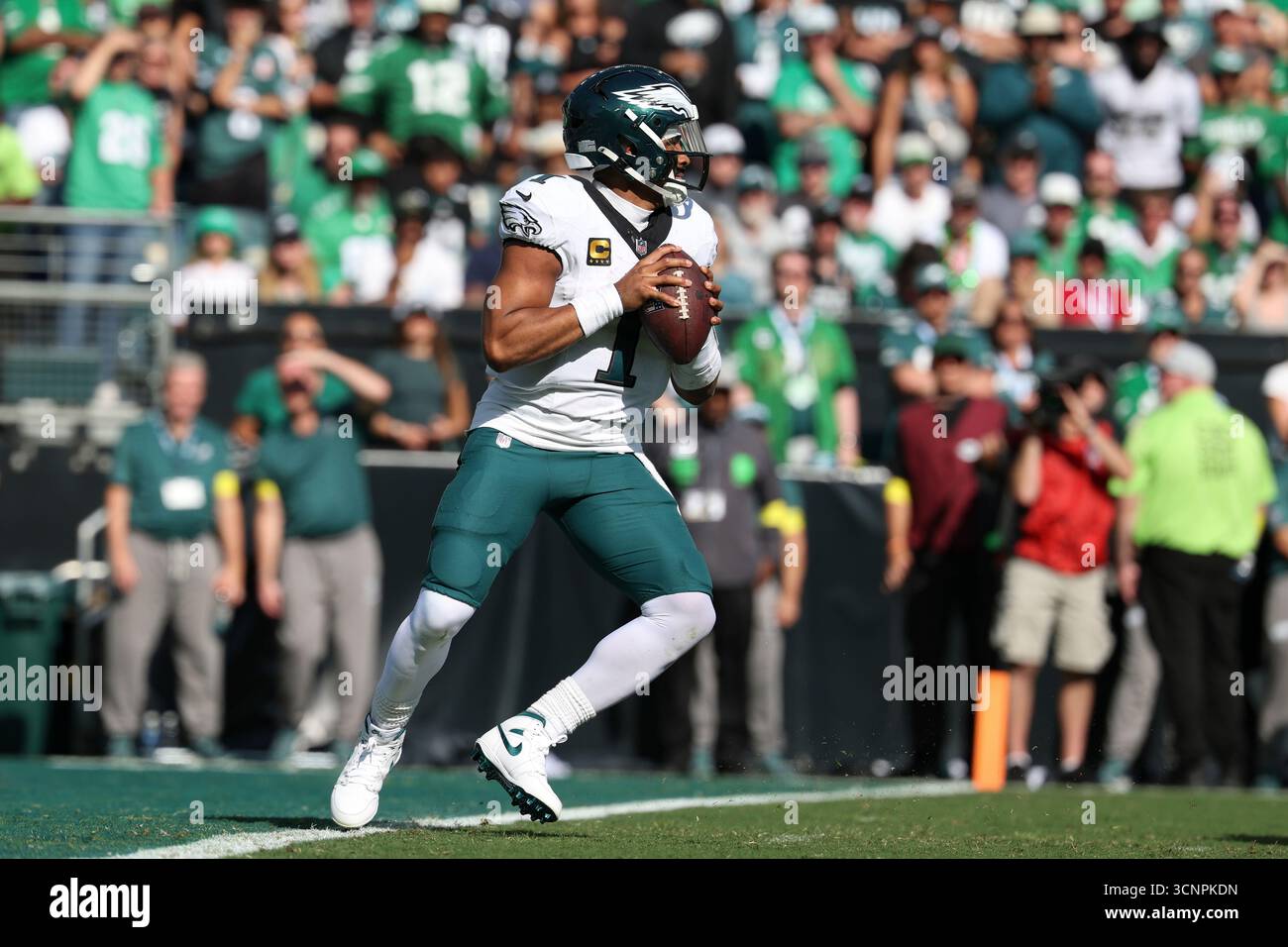 Philadelphia Eagles quarterback Jalen Hurts (1) drops back to throw a ...