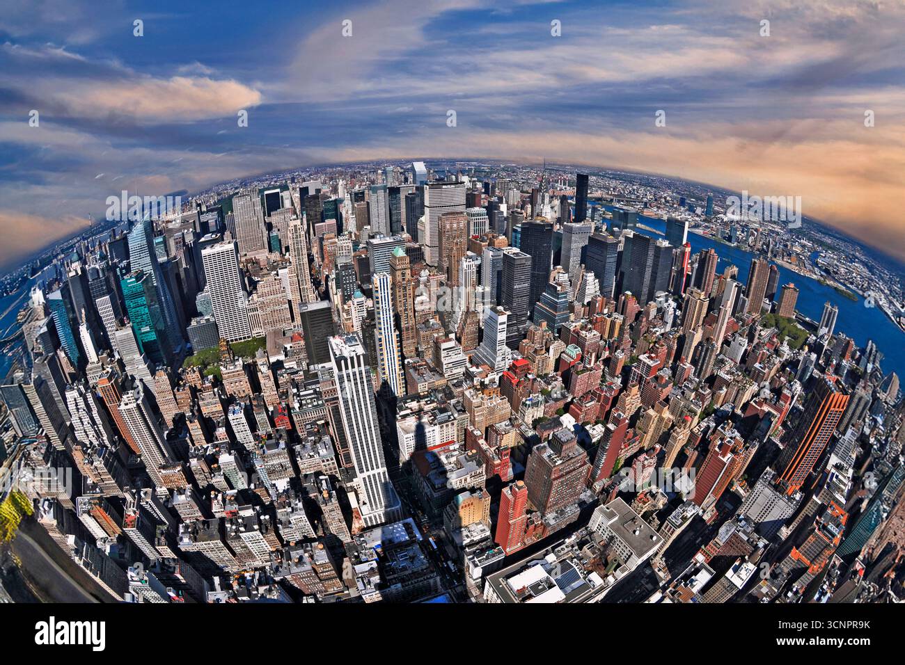 Arial view new york city hi-res stock photography and images - Alamy