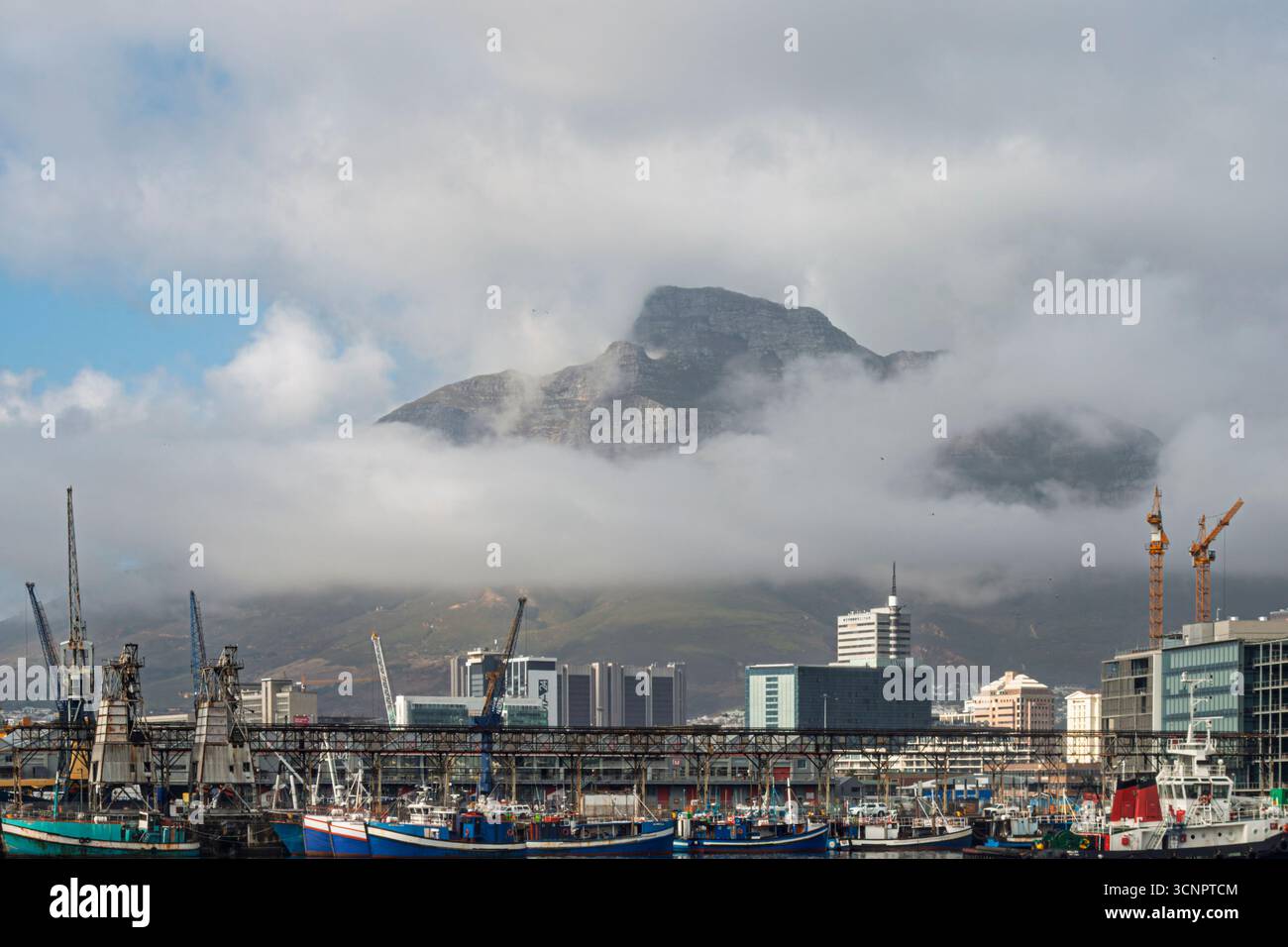 South Africa - Cape Town - Table Bay Harbour - Fog drapes Table ...
