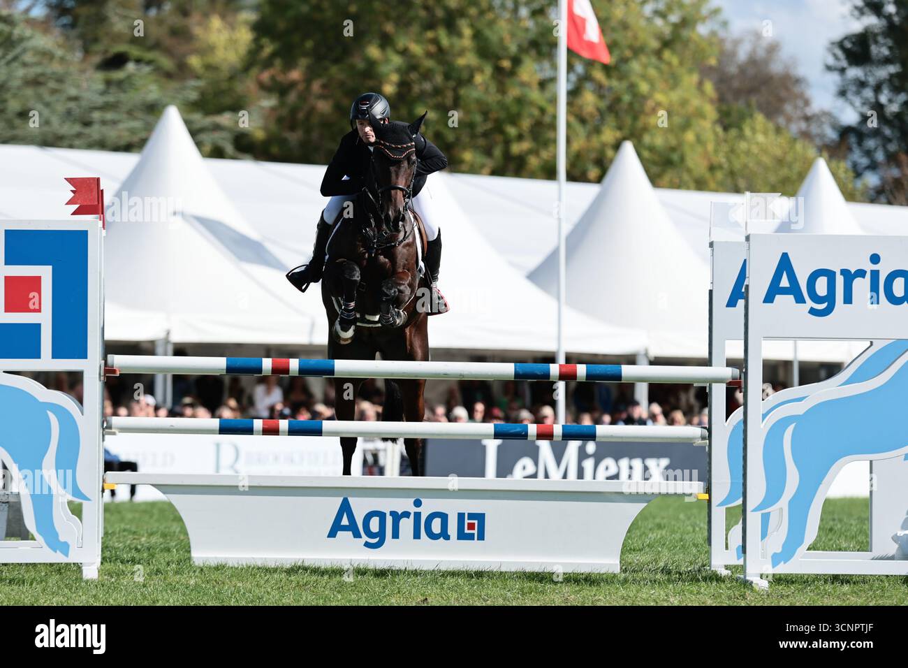 Michael Jung of Germany riding Fischerchipmunk Frh during the ...