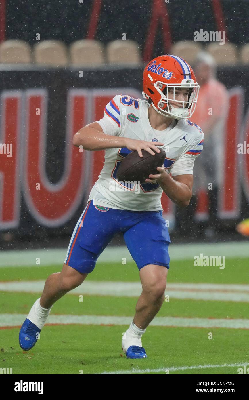 Florida running back Anthony Rubio (25), son of Secretary of State ...