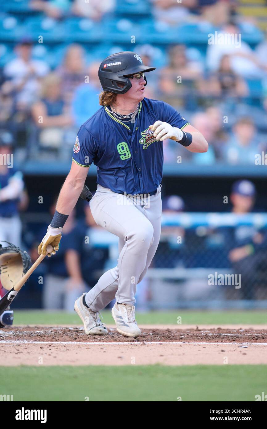 Hub City Spartanburgers Rafe Perich (9) at bat during a game against ...
