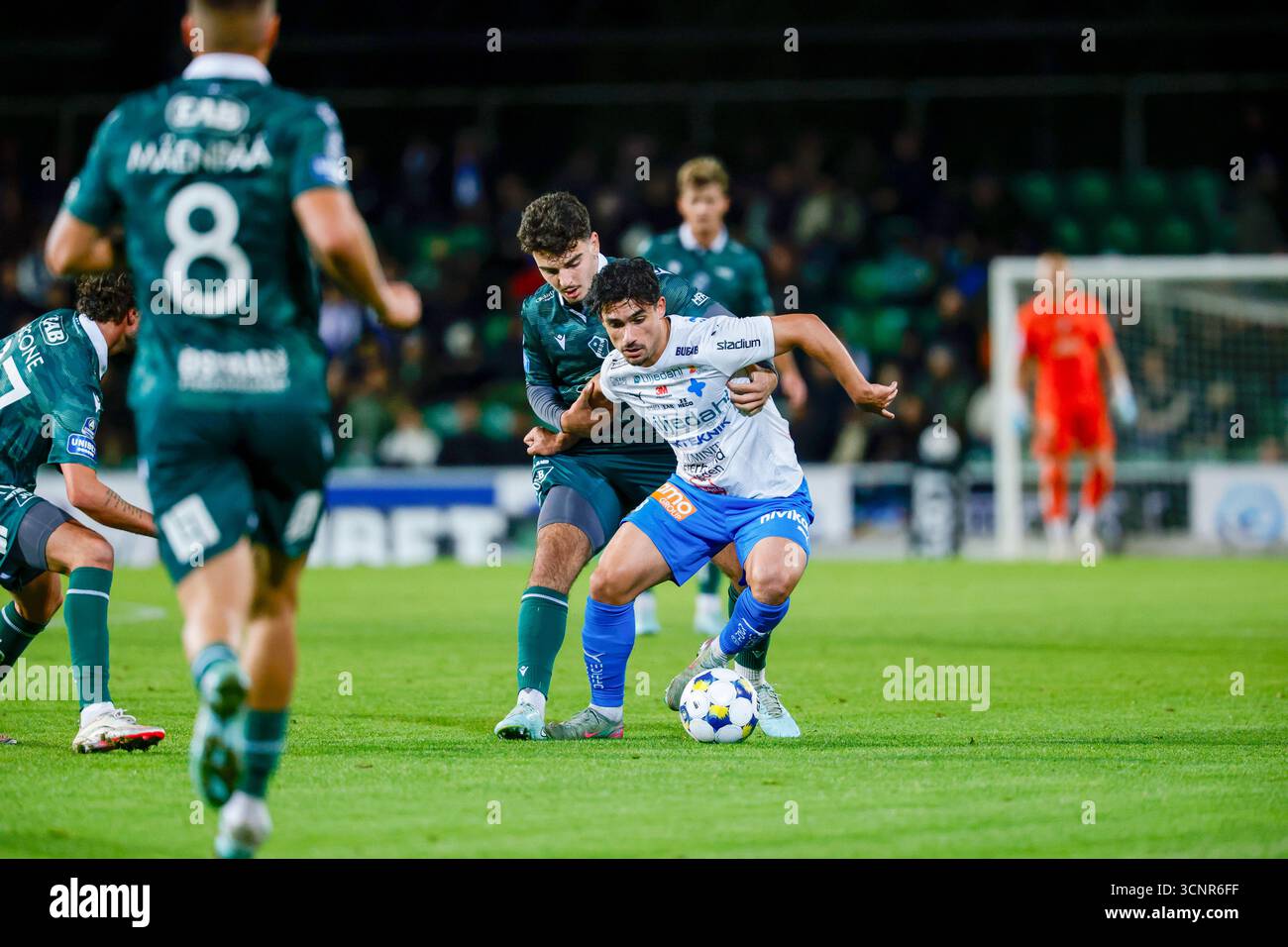 VÄRNAMO, SVERIGE 20250922Halmstads Bleon Kurtulus mot Värnamos Mohammad ...