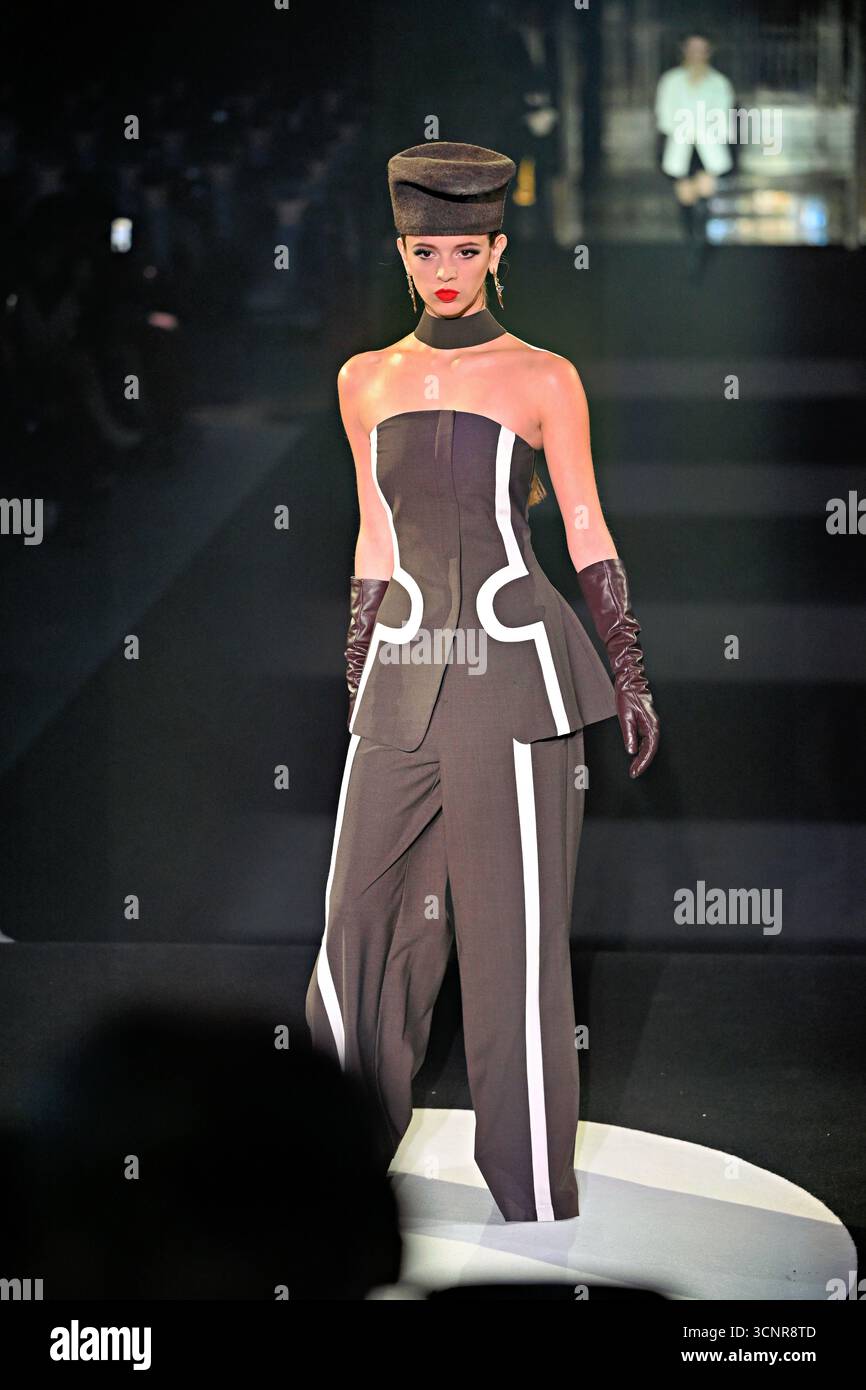 London, UK, 21st September 2025: Chinese celebrity and model Hu Bing ...