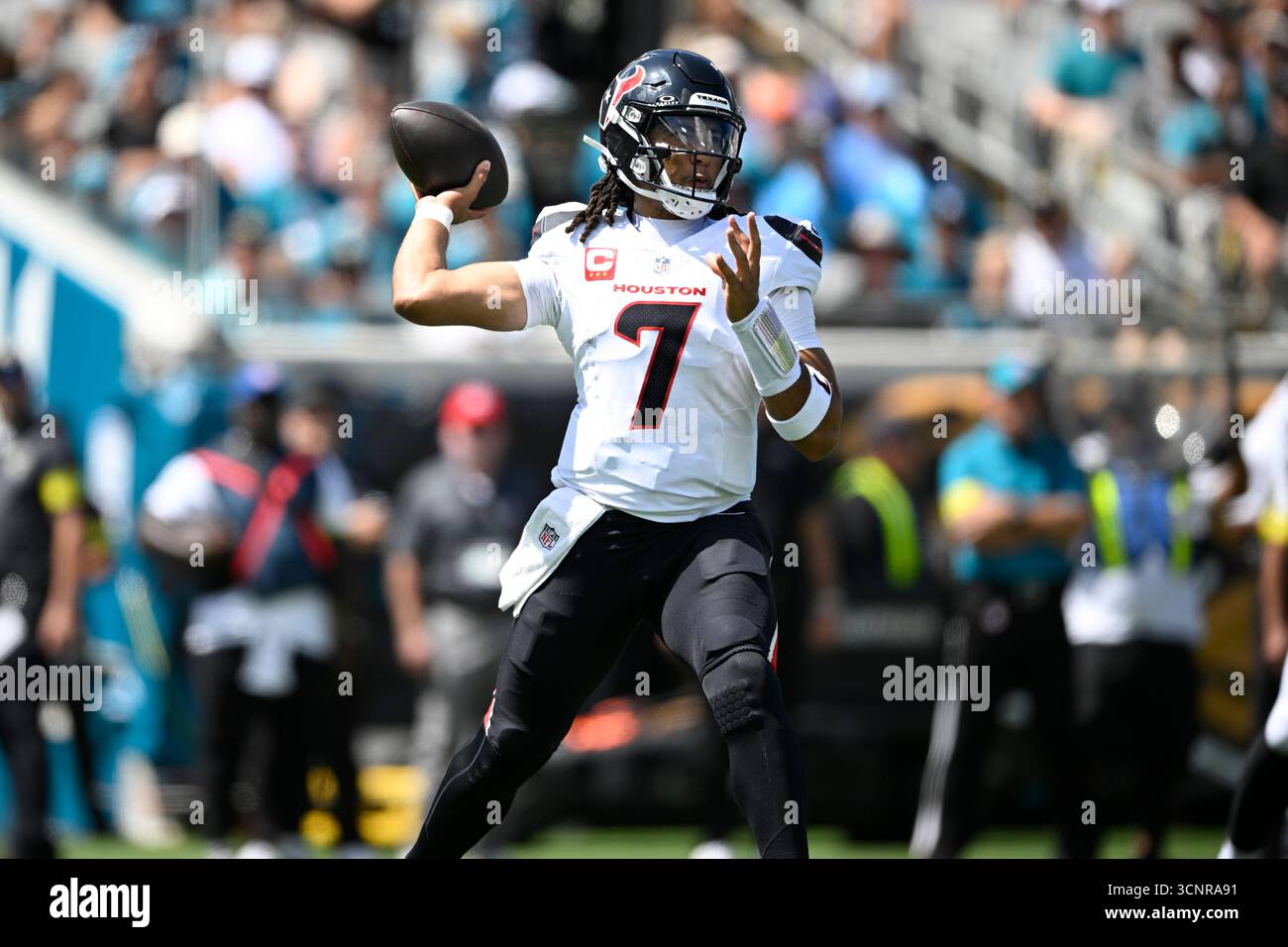 Houston Texans quarterback CJ. Stroud (7) throws a pass during the ...