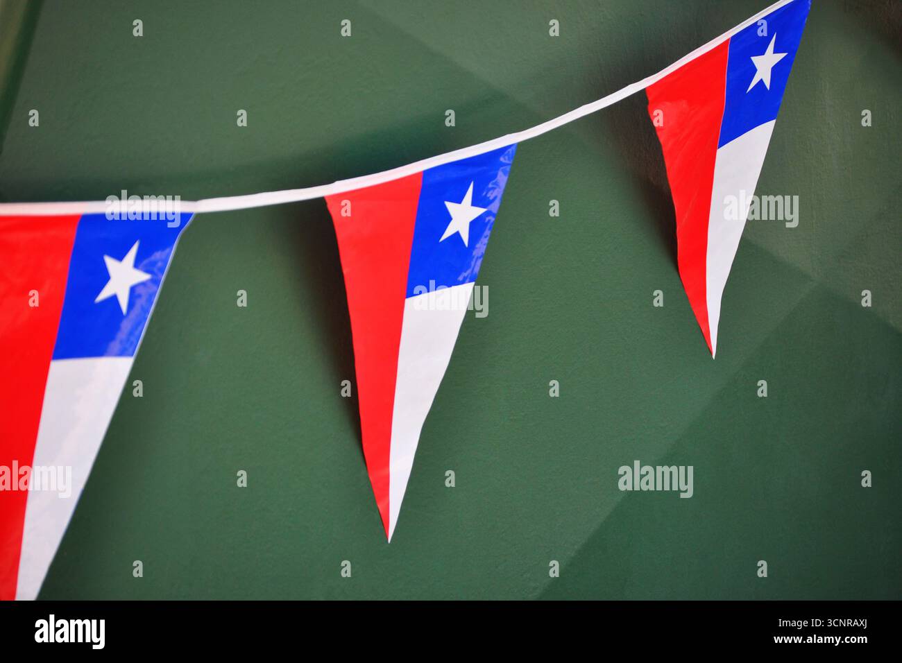 Garland chile national flags hi-res stock photography and images - Alamy