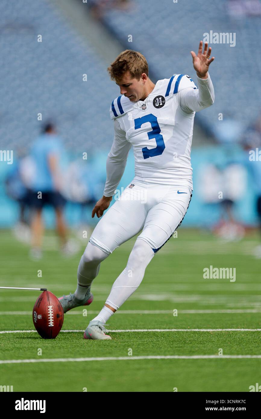 Indianapolis Colts kicker Spencer Shrader (3) warms up prior to an NFL ...