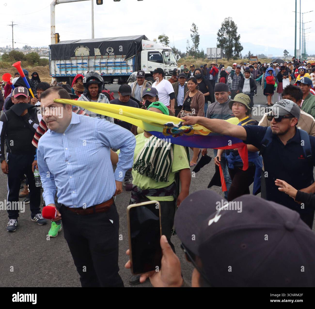 INDIGENAS PANAMERICANA LATACUNGA Latacunga , Monday September 22, 2025 ...