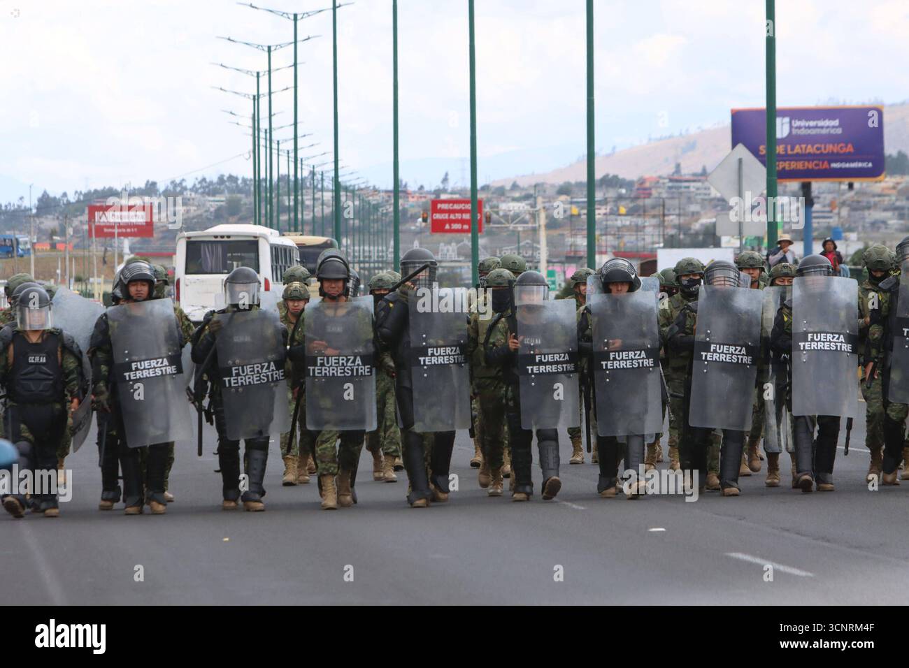 INDIGENAS PANAMERICANA LATACUNGA Latacunga , Monday, September 22, 2025 ...