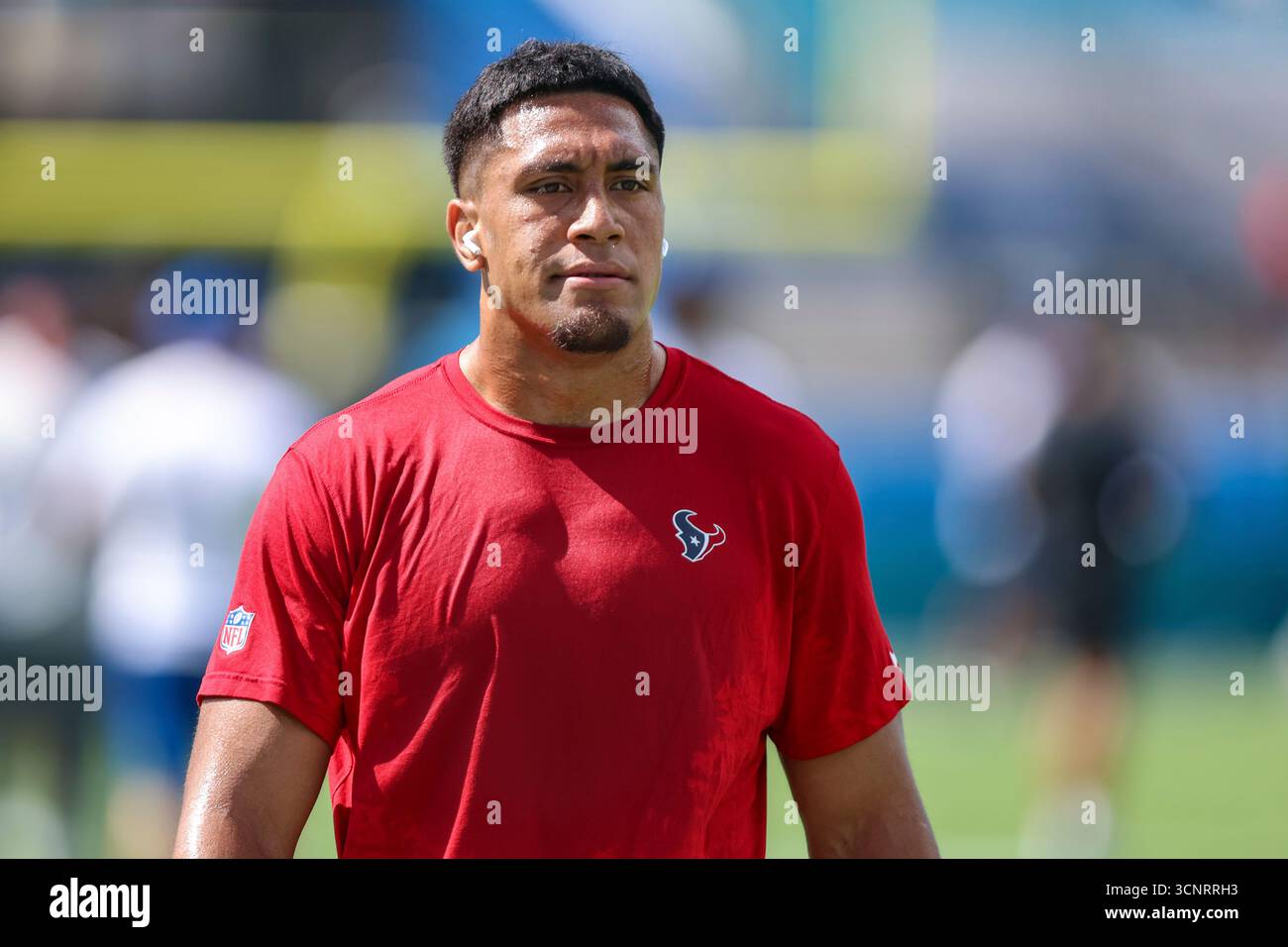 Houston Texans linebacker Henry To'Oto'O (39) warms up before an NFL ...