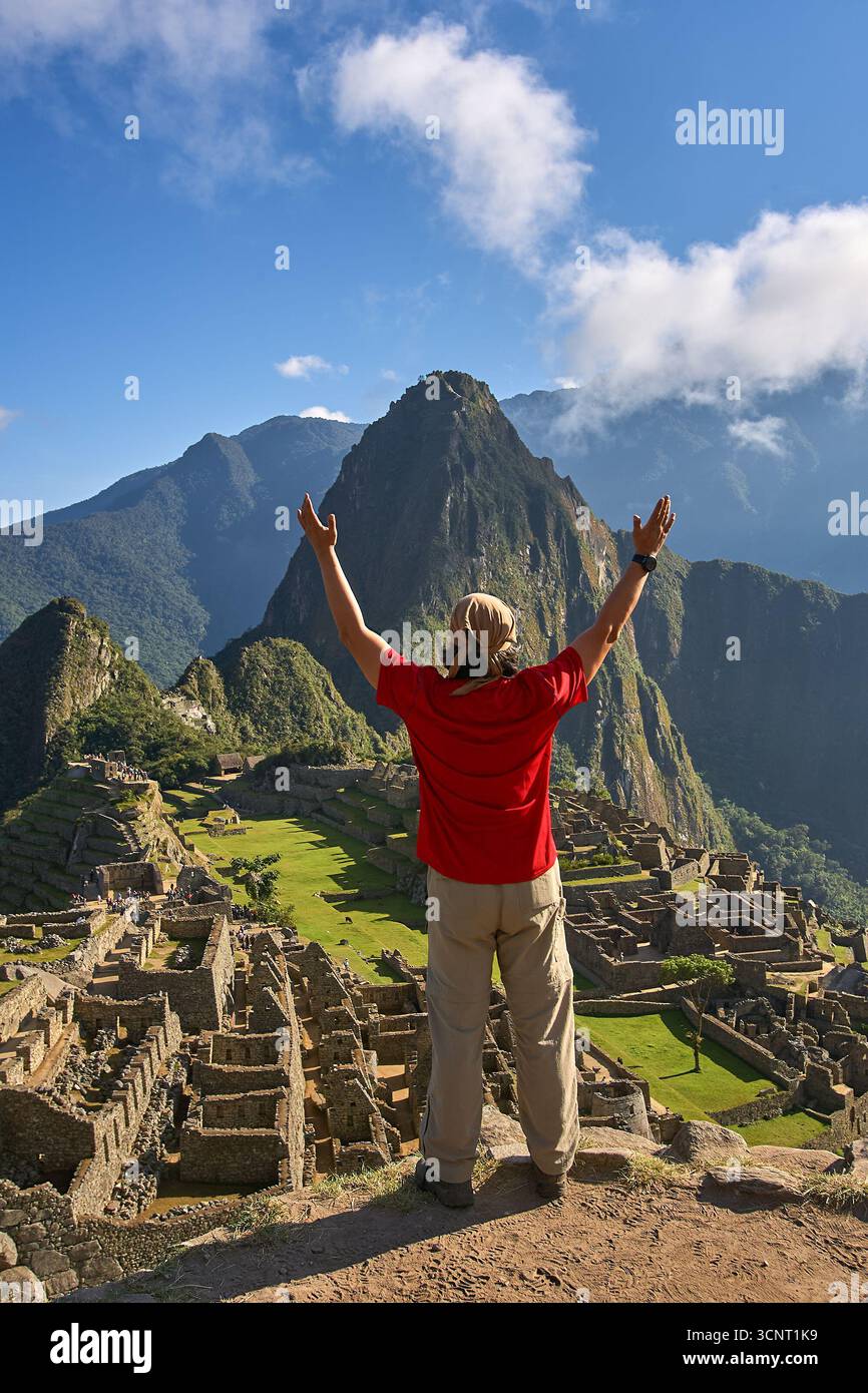 Stand in awe iconic hi-res stock photography and images - Alamy