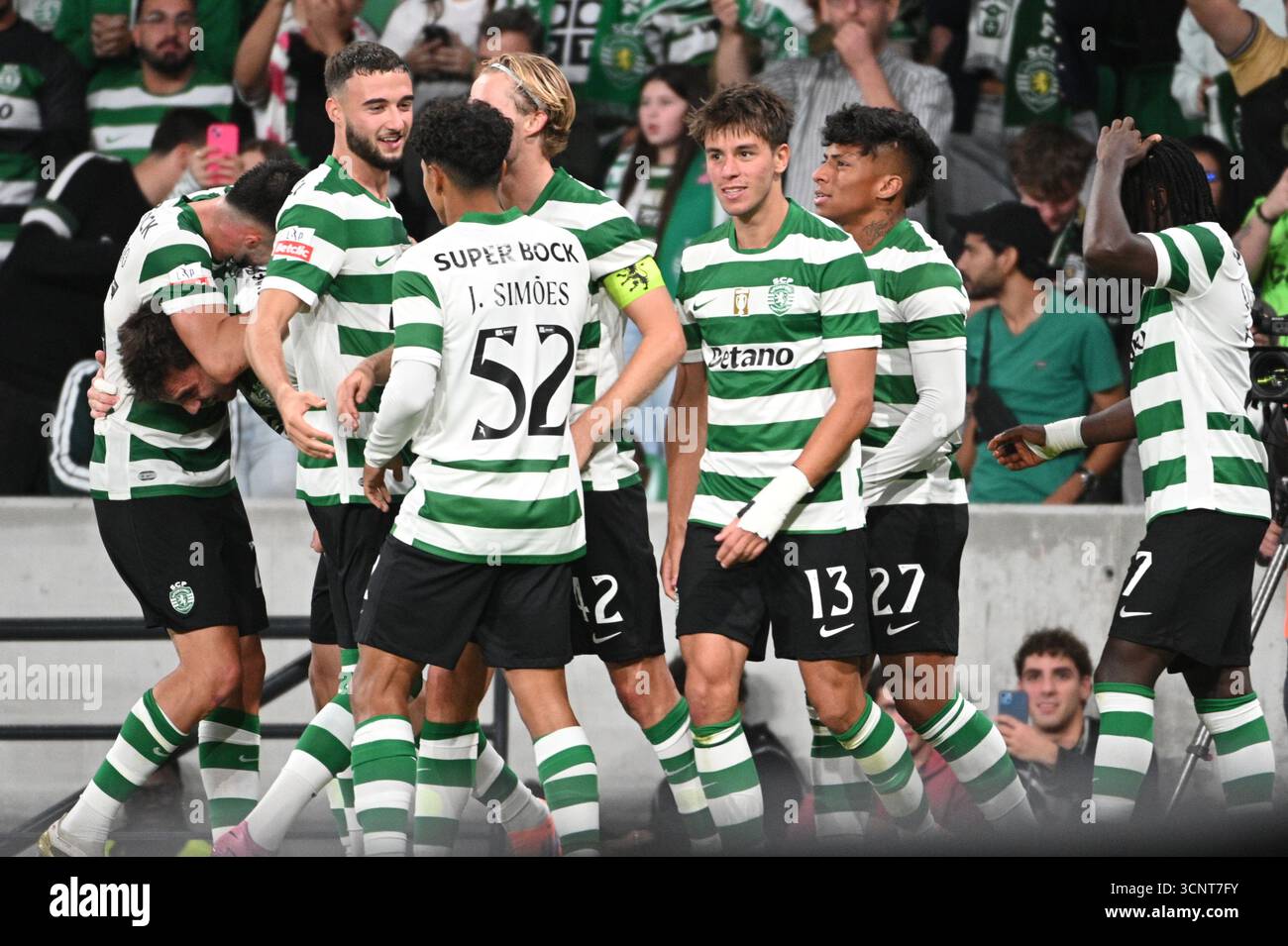 Lisbon, Portugal. 22 September 2025. Players of Sporting CP celebrate ...