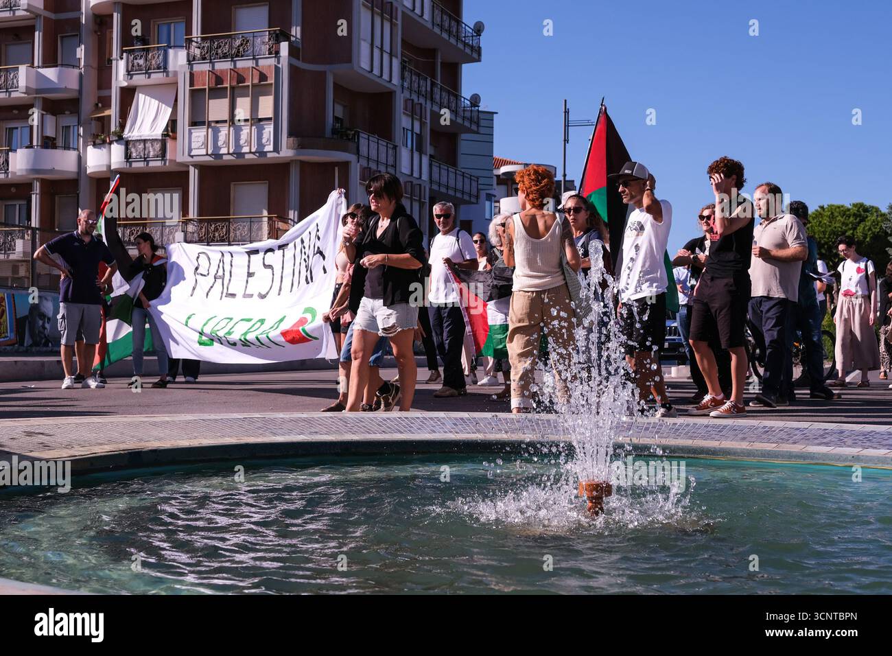 September 22, 2025, Termoli, Campobasso, Italy: People holding a banner ...