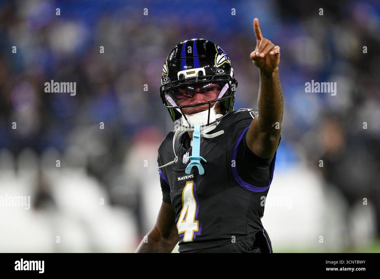 Baltimore Ravens wide receiver Zay Flowers gestures prior to an NFL ...