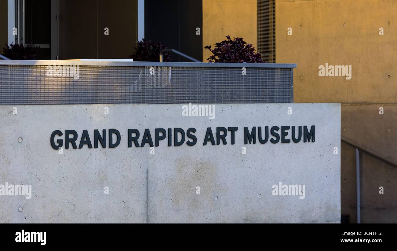 Grand Rapids, USA- AUGUST 27, 2023: Sign of Grand Rapids Art Museum in ...
