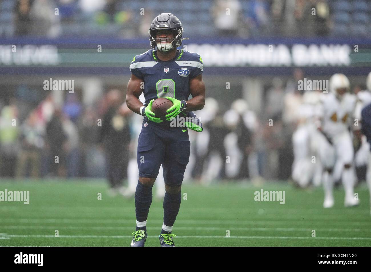 Seattle Seahawks running back Kenneth Walker III warms up before an NFL ...