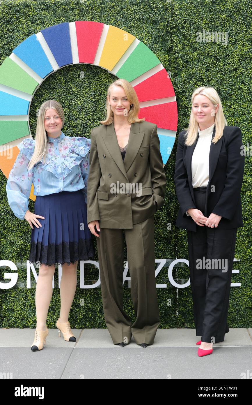 NEW YORK, NY – SEPTEMBER 22: American model and actress Amber Valletta ...