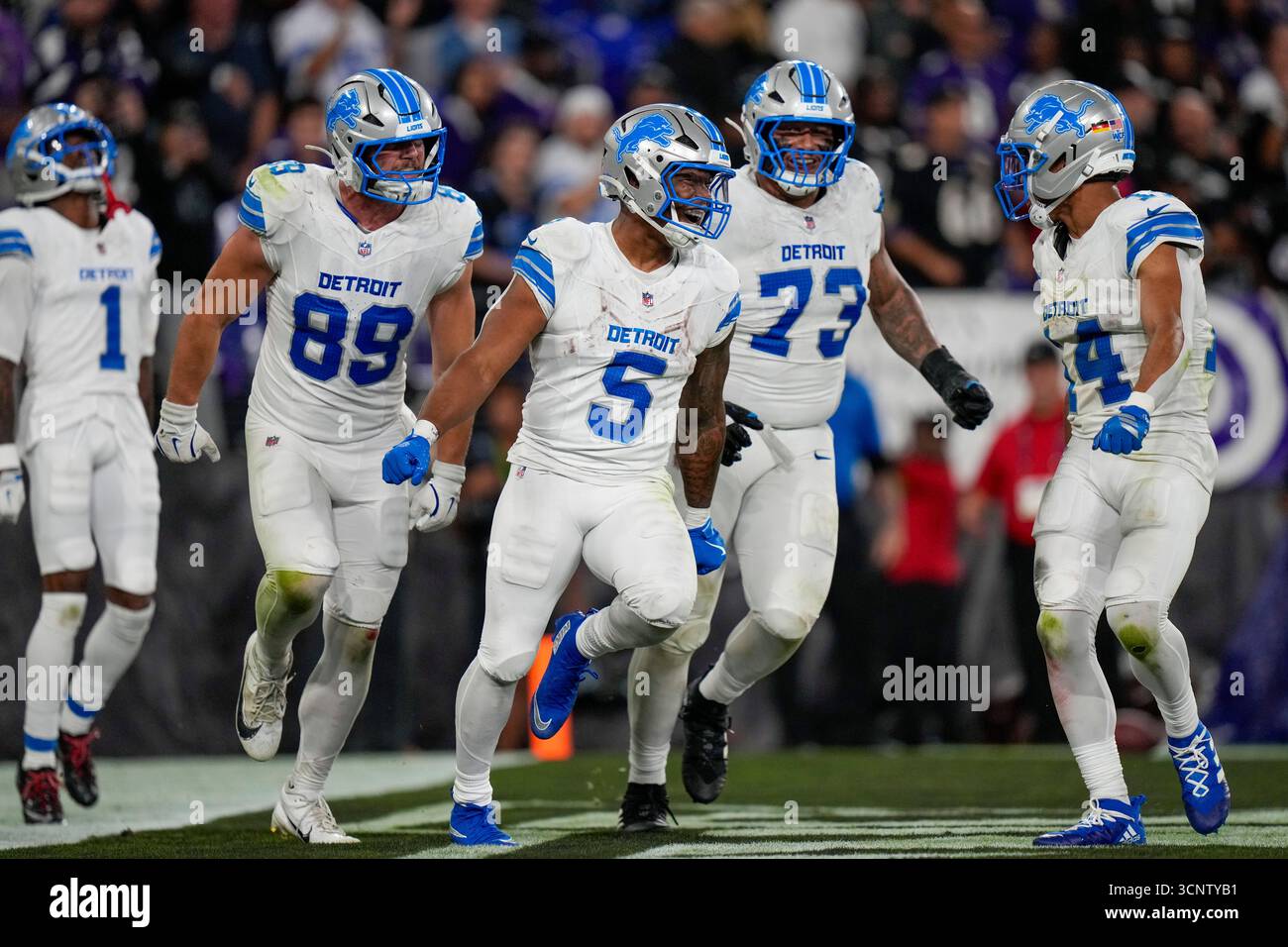 Detroit Lions running back David Montgomery (5) celebrates his ...