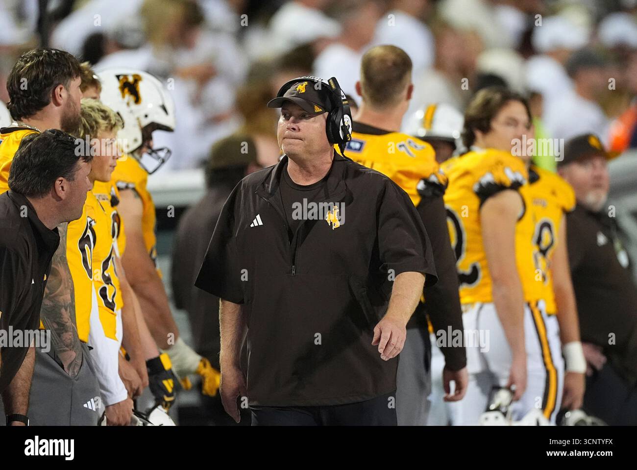 Wyoming head coach Jay Sawvel in the second half of an NCAA college ...
