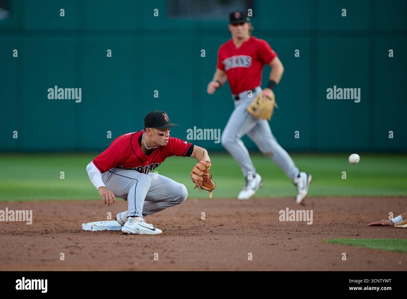 Indianapolis Indians shortstop Tsung-Che Cheng (1) fields a throw ...