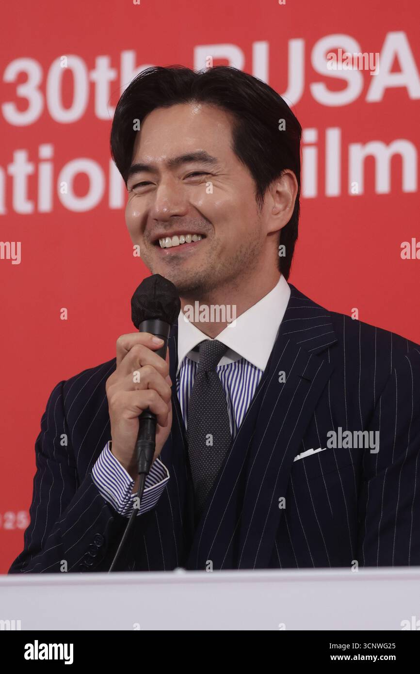 S. Korean actor Lee Jin-wook in BIFF South Korean actor Lee Jin-wook attends an event to promote ...