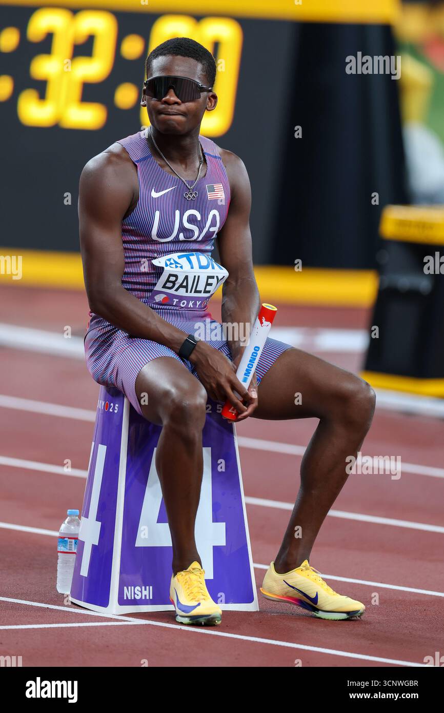 Christopher Bailey (USA) prepares to run leadoff for the 4 x 400 meter ...