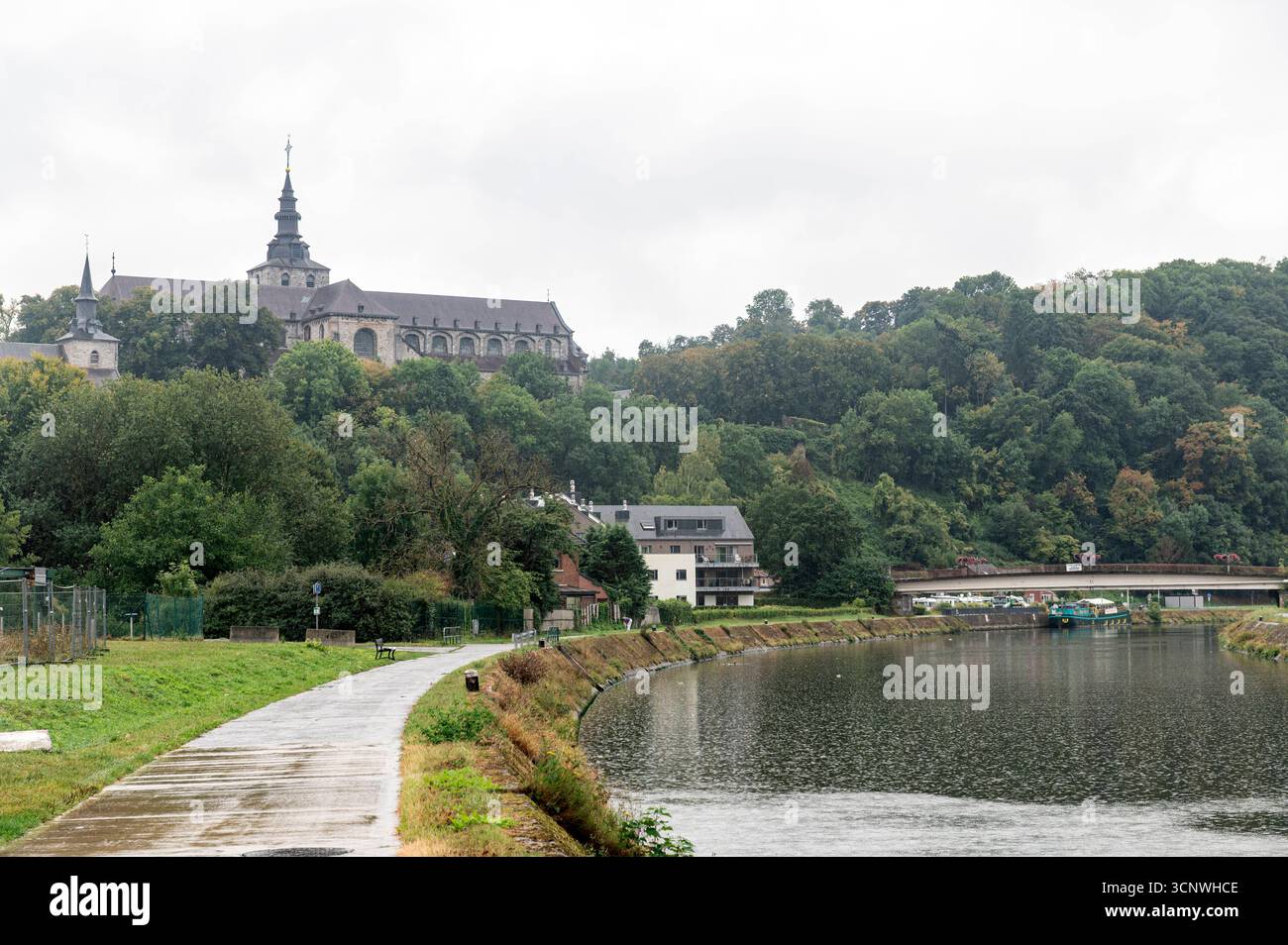 Floreffe Belgium September 2025 Rainy morning on the River Sambre with ...