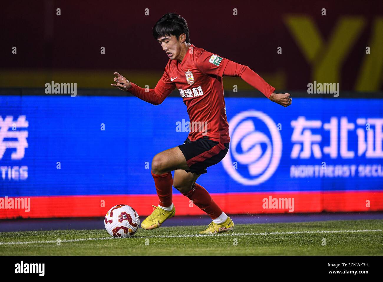 Changchun Yatai Football Club 3-3 draw Zhejiang Professional Football ...