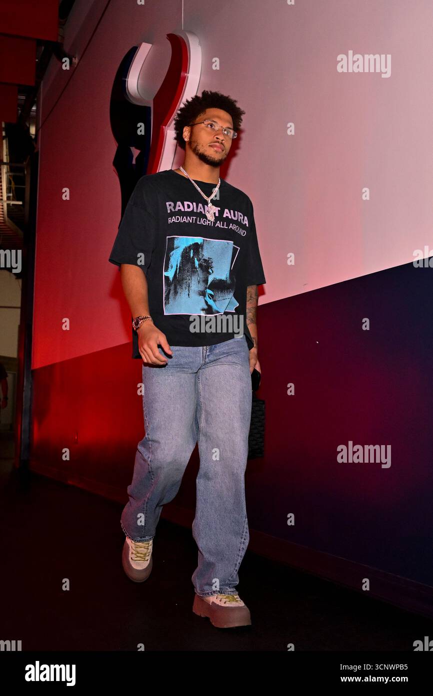 Houston Texans safety Jalen Pitre arrives prior to an NFL football game ...