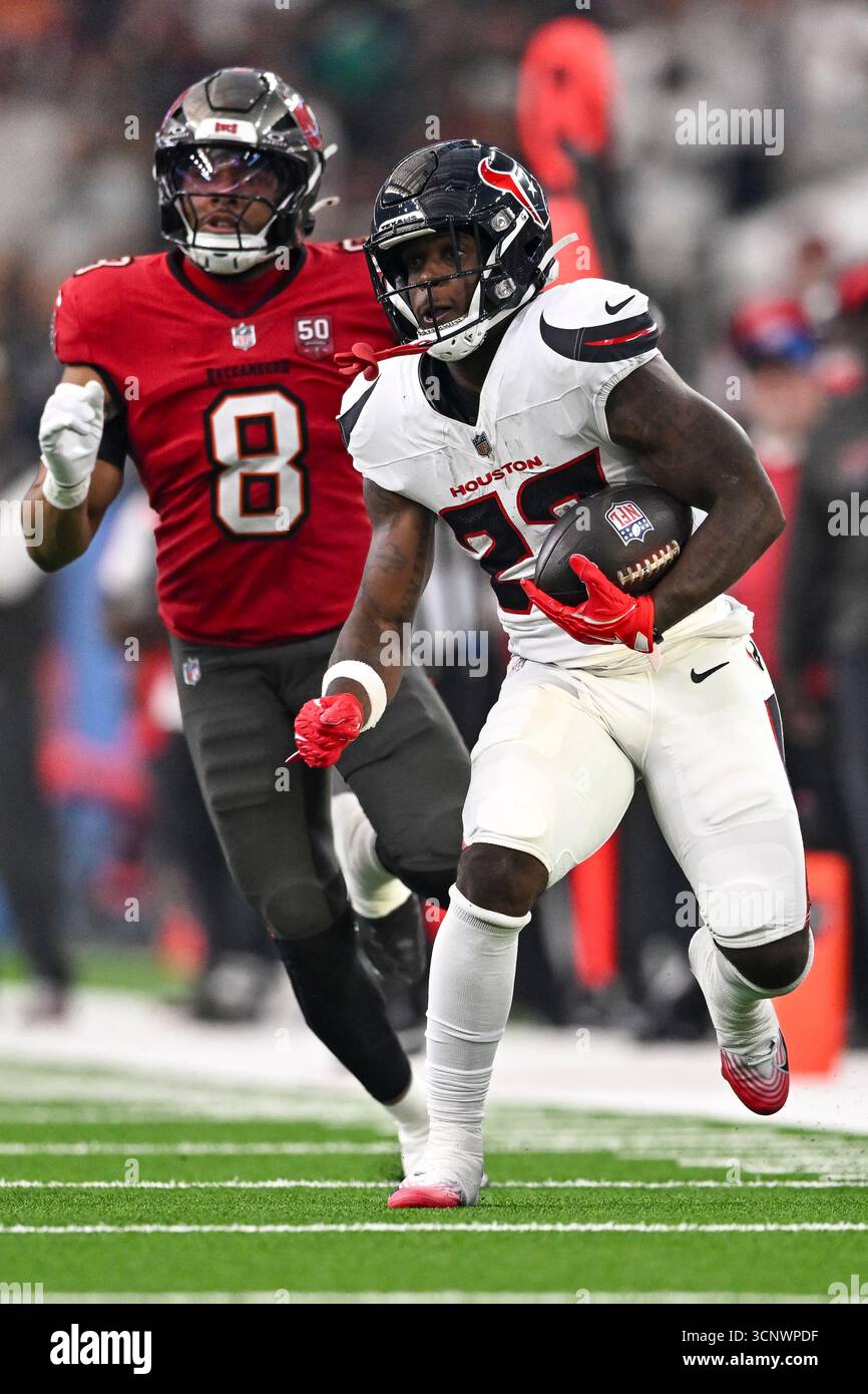 Houston Texans running back Woody Marks (27) runs the ball during the ...