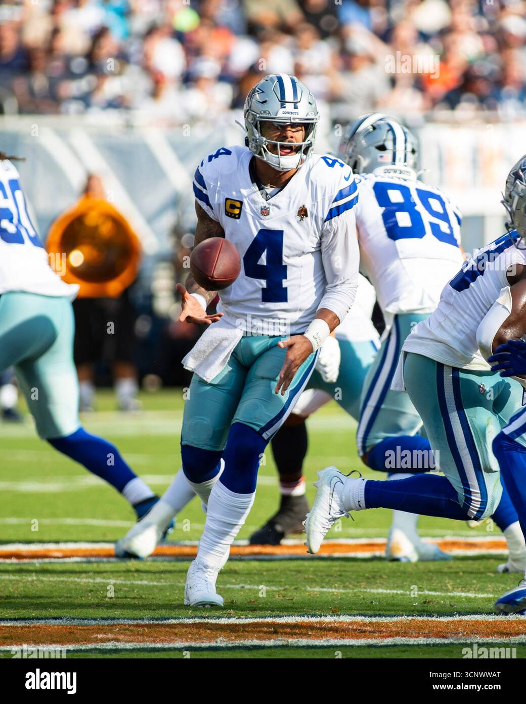 September 21, 2025: Dallas Cowboys Quarterback Dak Prescott (4) tosses ...