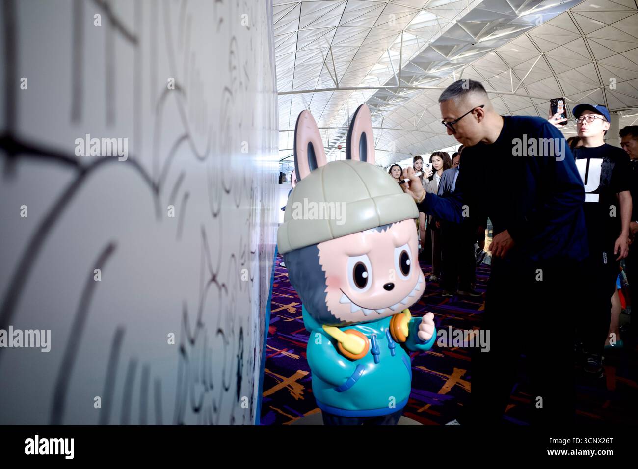 7 meter high labubu installation hi-res stock photography and images ...