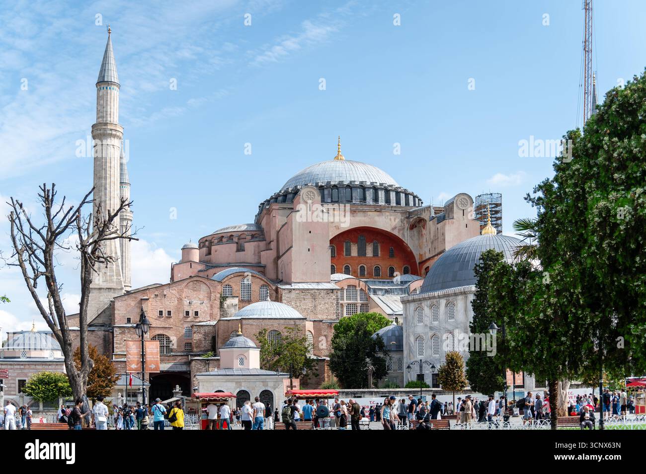 Traditional türkiye architecture hi-res stock photography and images ...