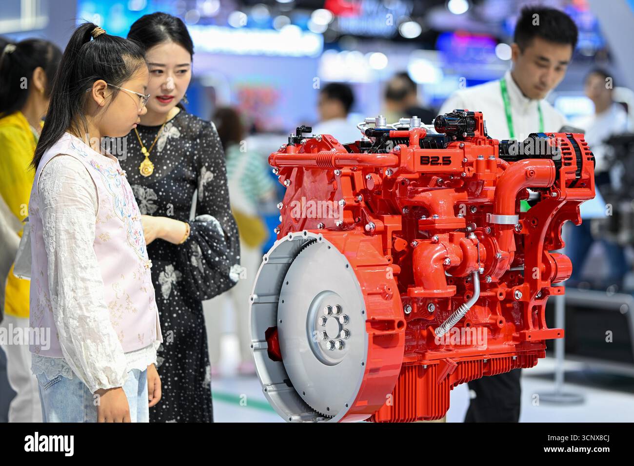 The 2025 World Manufacturing Convention opens in Hefei City, east China ...
