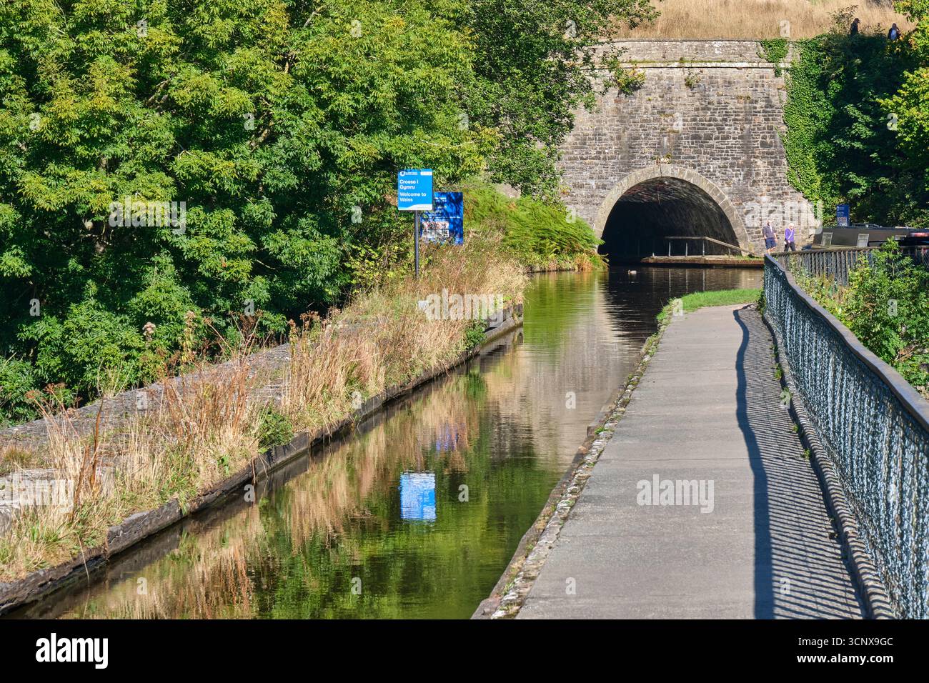 Approaching Wales and the Southern entrance to Chirk Tunnel on the ...