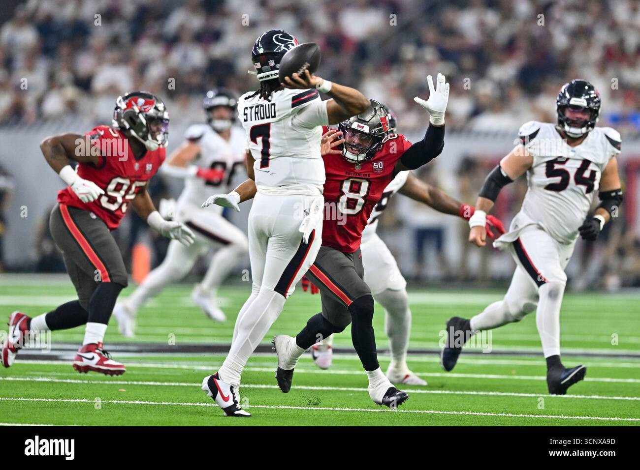 Tampa Bay Buccaneers linebacker SirVocea Dennis (8) applies pressure to ...