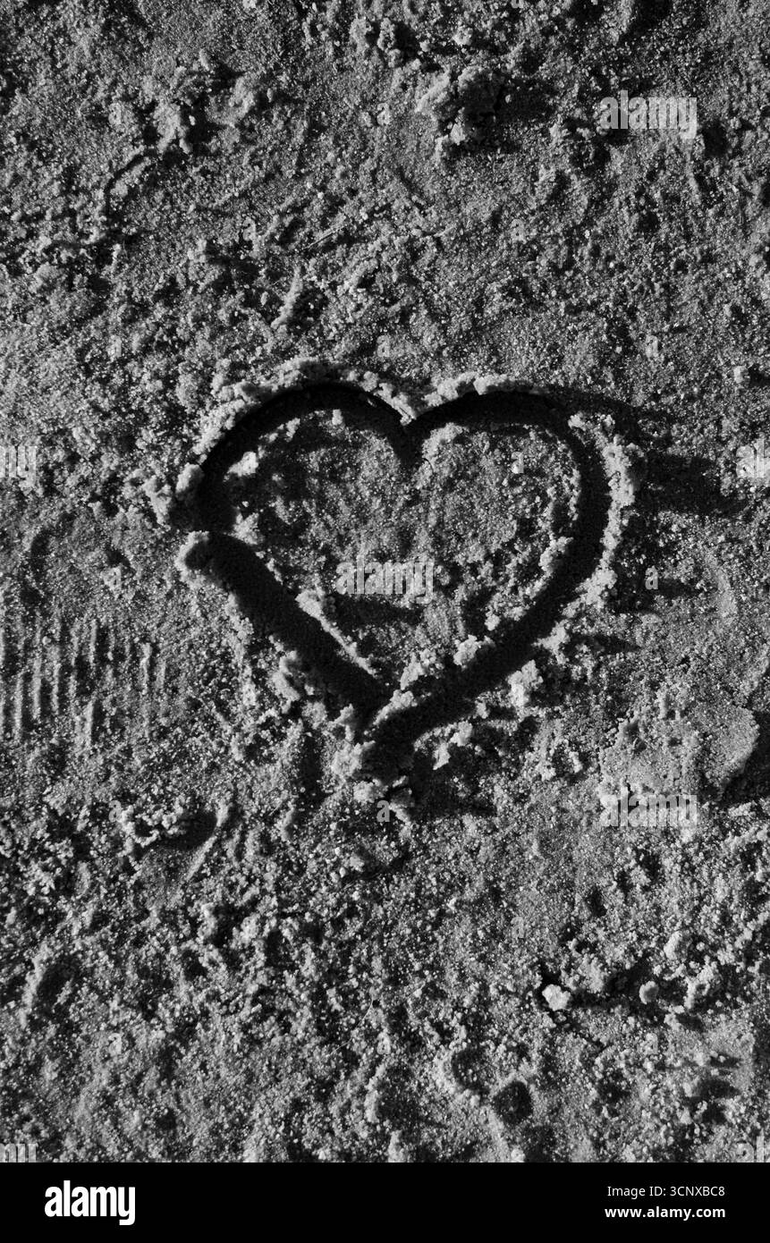 Heart symbol on sea Black and White Stock Photos & Images - Alamy