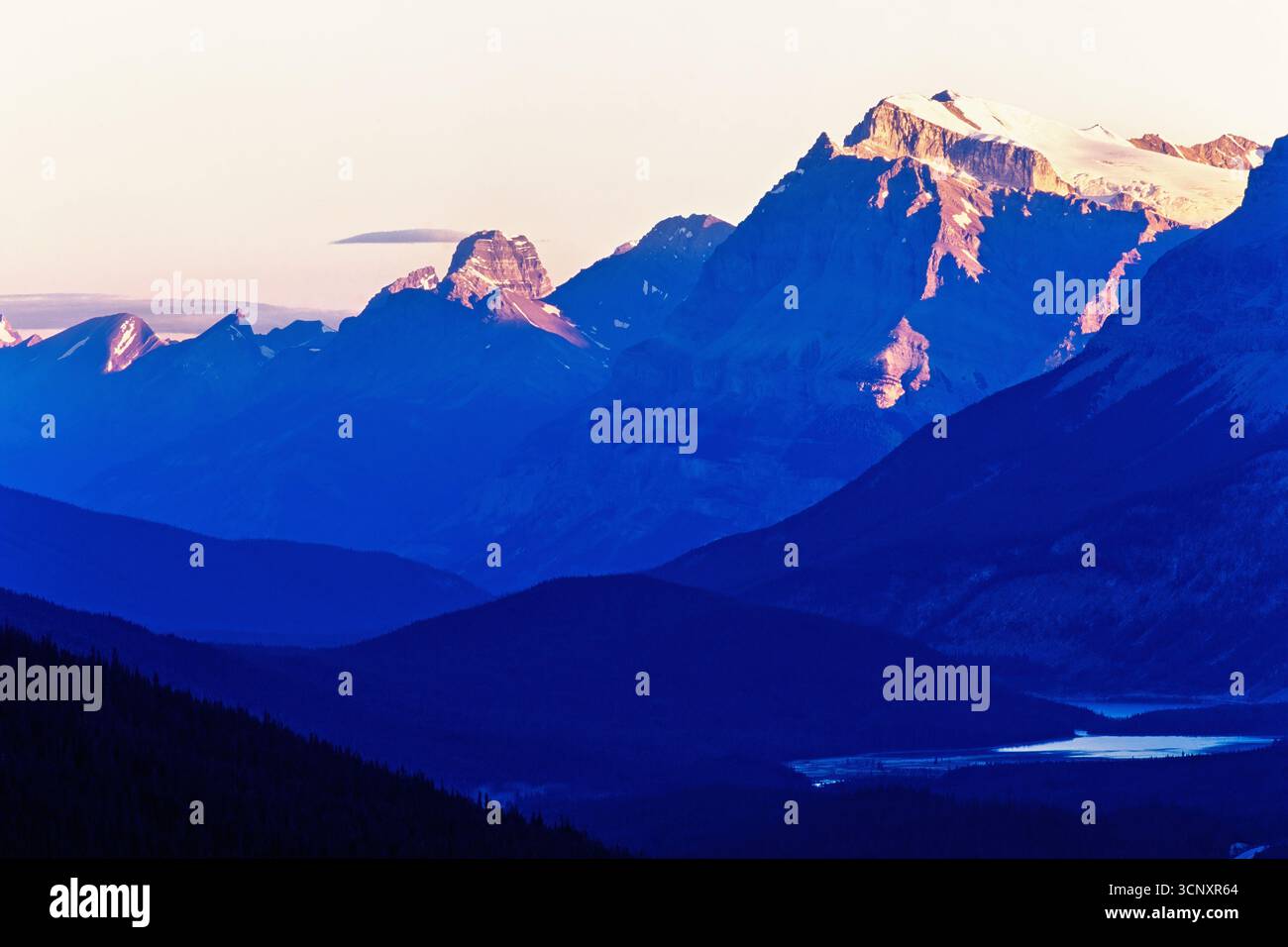 Canadian rockies light up hi-res stock photography and images - Alamy