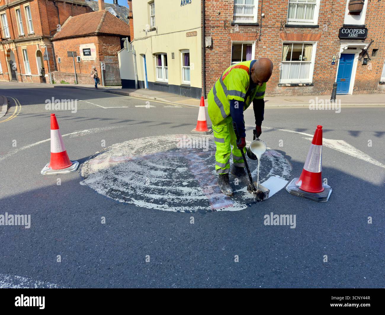 St georges cross roundabout hi-res stock photography and images - Alamy