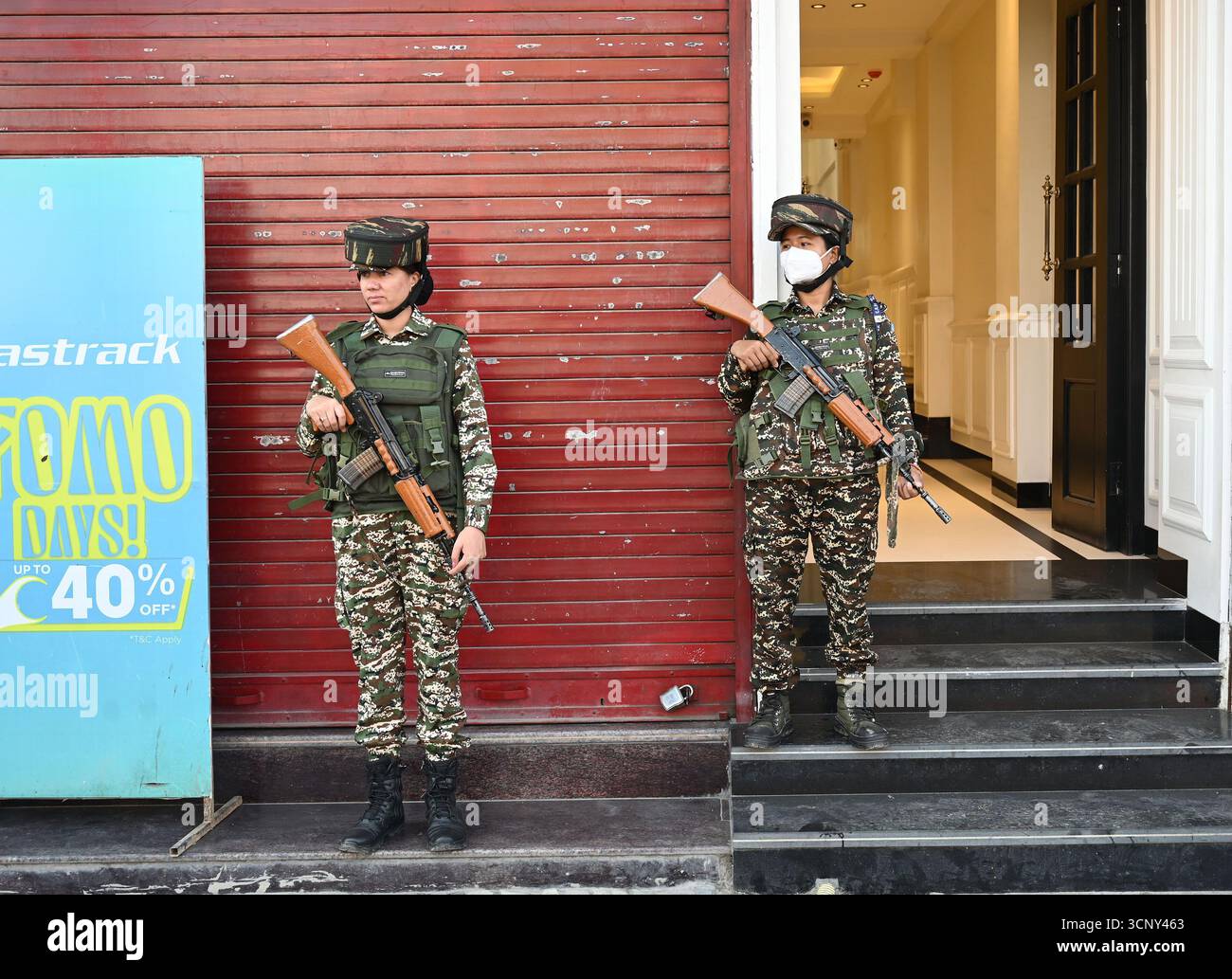 SRINAGAR, INDIA - SEPTEMBER 23: CRPF Women stand guard as CRPF women ...